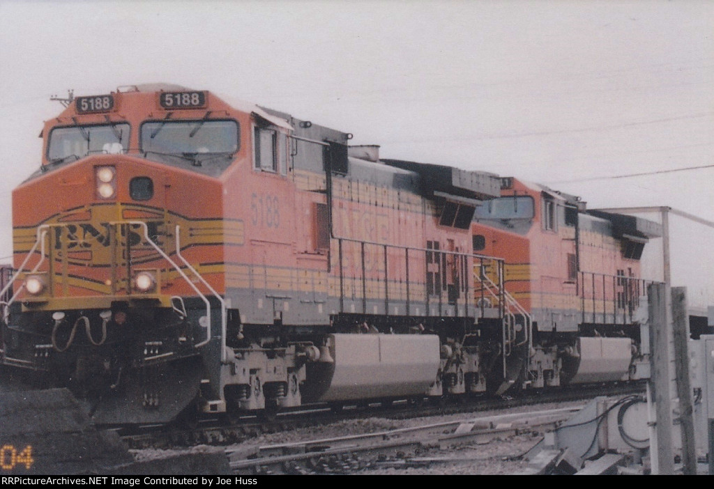 BNSF 5188 East